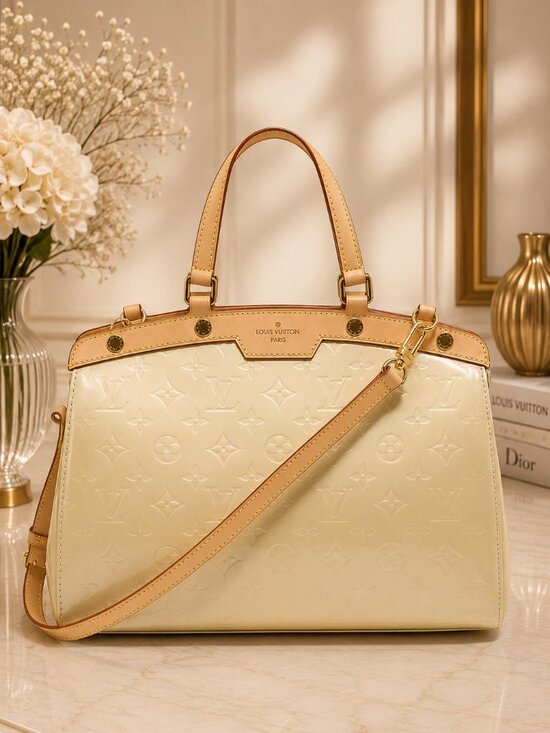 Louis Vuitton | Bags | Authentic Louis Vuitton Brea Mm Monogram Vernis ...